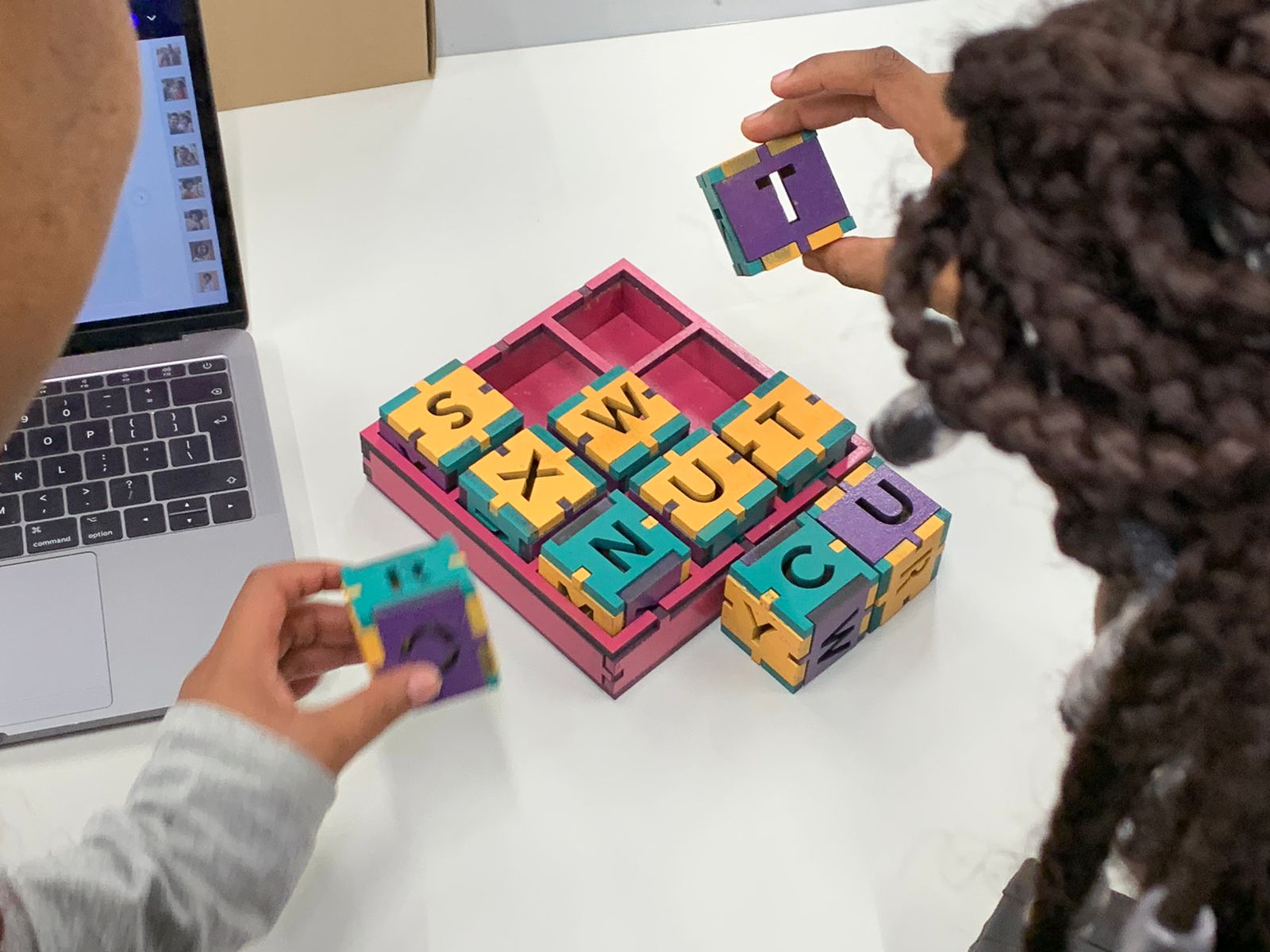 AUKOPuzzleSS – A to Z Alphabet Literacy Block Box – Auko Puzzles